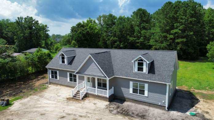 Beautiful New Completed Home!