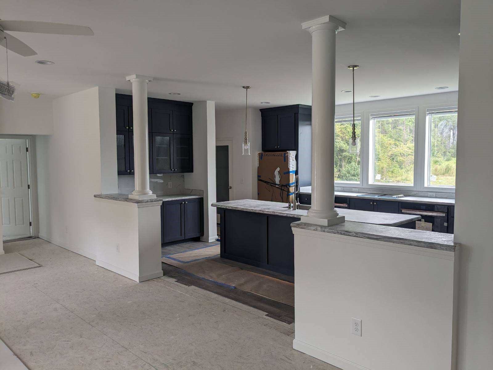 New Kitchen W/ Columns Complete!